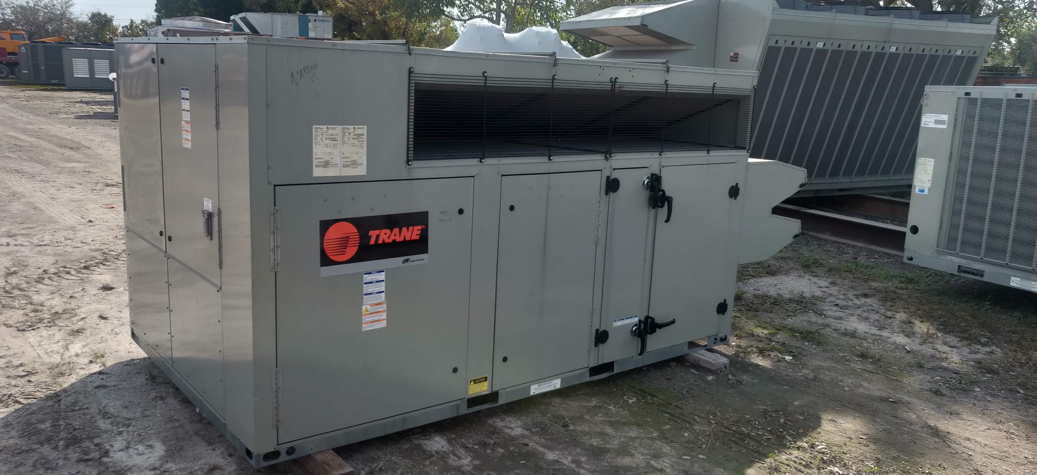 Surplus Preowned Commercial A C HVAC RTU Package Units Air Conditioning